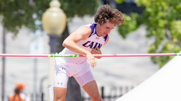Early Outdoor Season Pole Vault Rankings